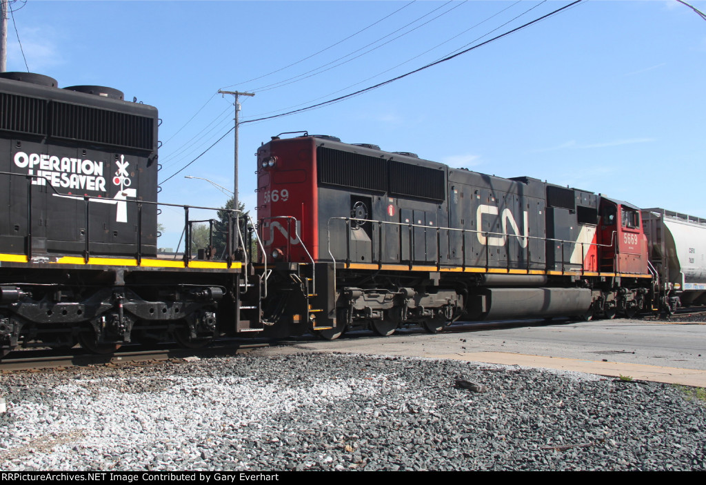 CN SD75I #5669